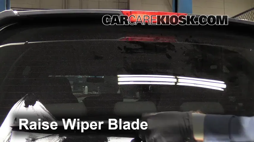 Rear Windshield Wiper Blade Change 2011 Honda Odyssey Ex L 3 5l V6